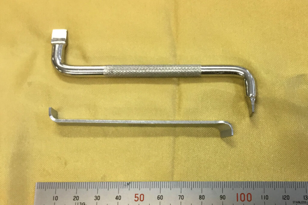 ギター調整に必要な工具をまとめて紹介！ YG TUNE-UP FACTORY 第8回 メンテナンス編 – YOUNG GUITAR