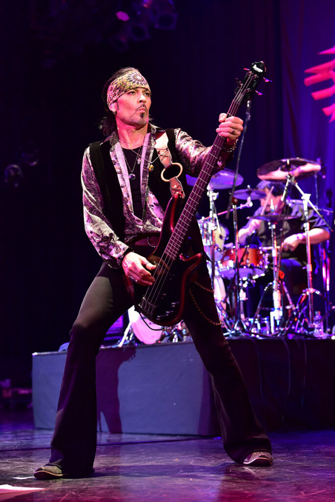 50周年の燻し銀プレイ！ Y＆T来日公演 2024.1.20〜1.21＠川崎クラブチッタ – YOUNG GUITAR